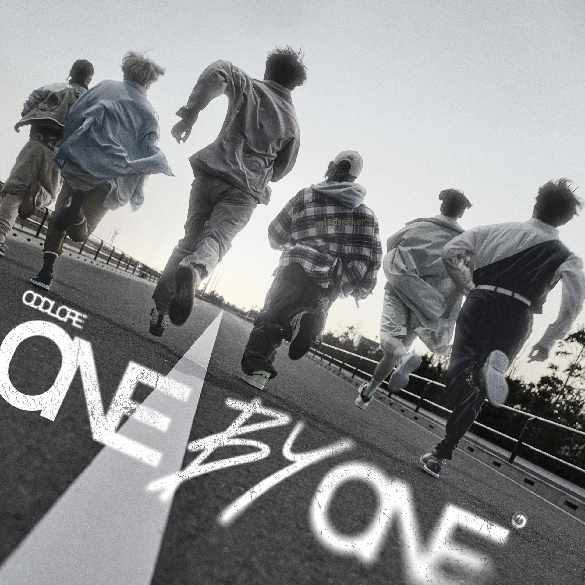 ボーイズグループ「ODDLORE」 1st AL『ONE BY ONE』ジャケ写公開！新曲「Embers」MVプレミア公開も決定 ...
